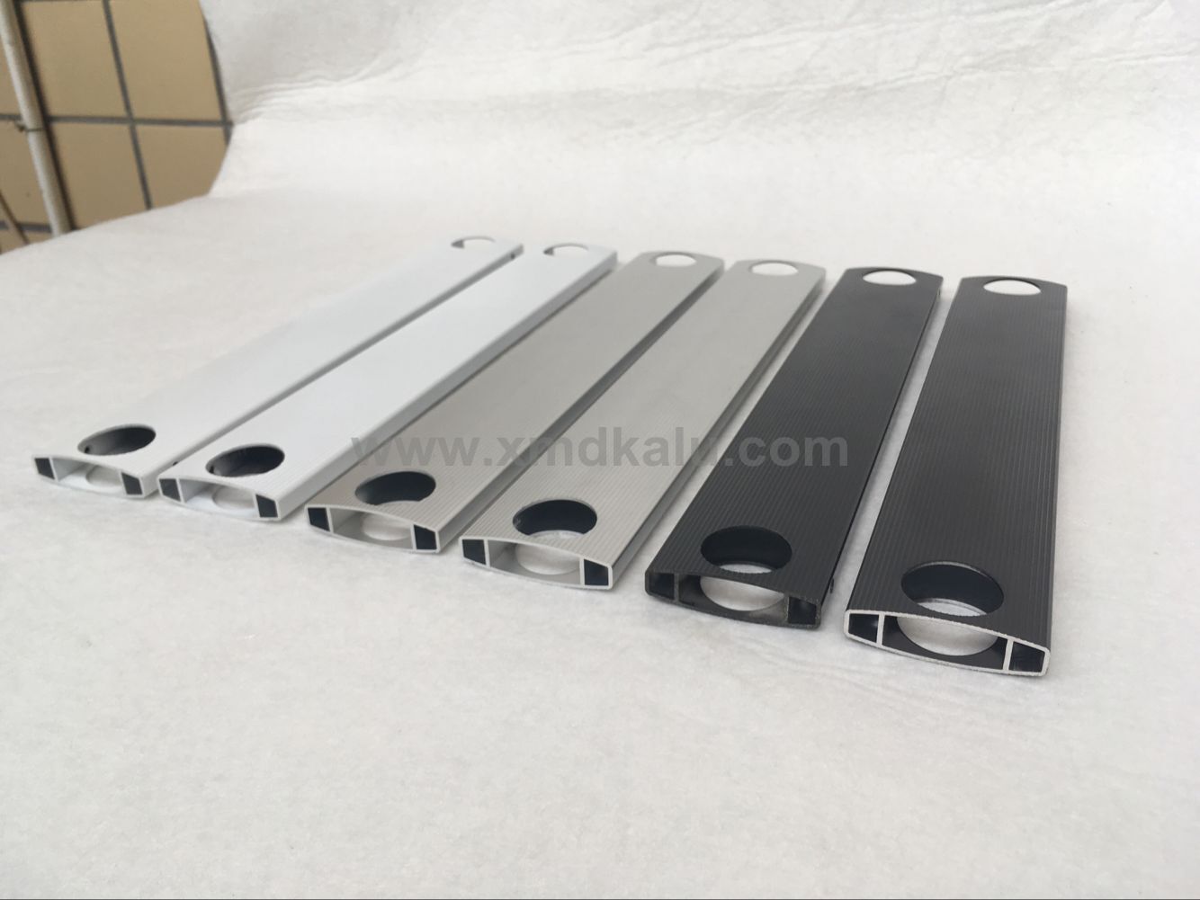6063-T5 series polish aluminum tube custom length for anodized aluminum rod
