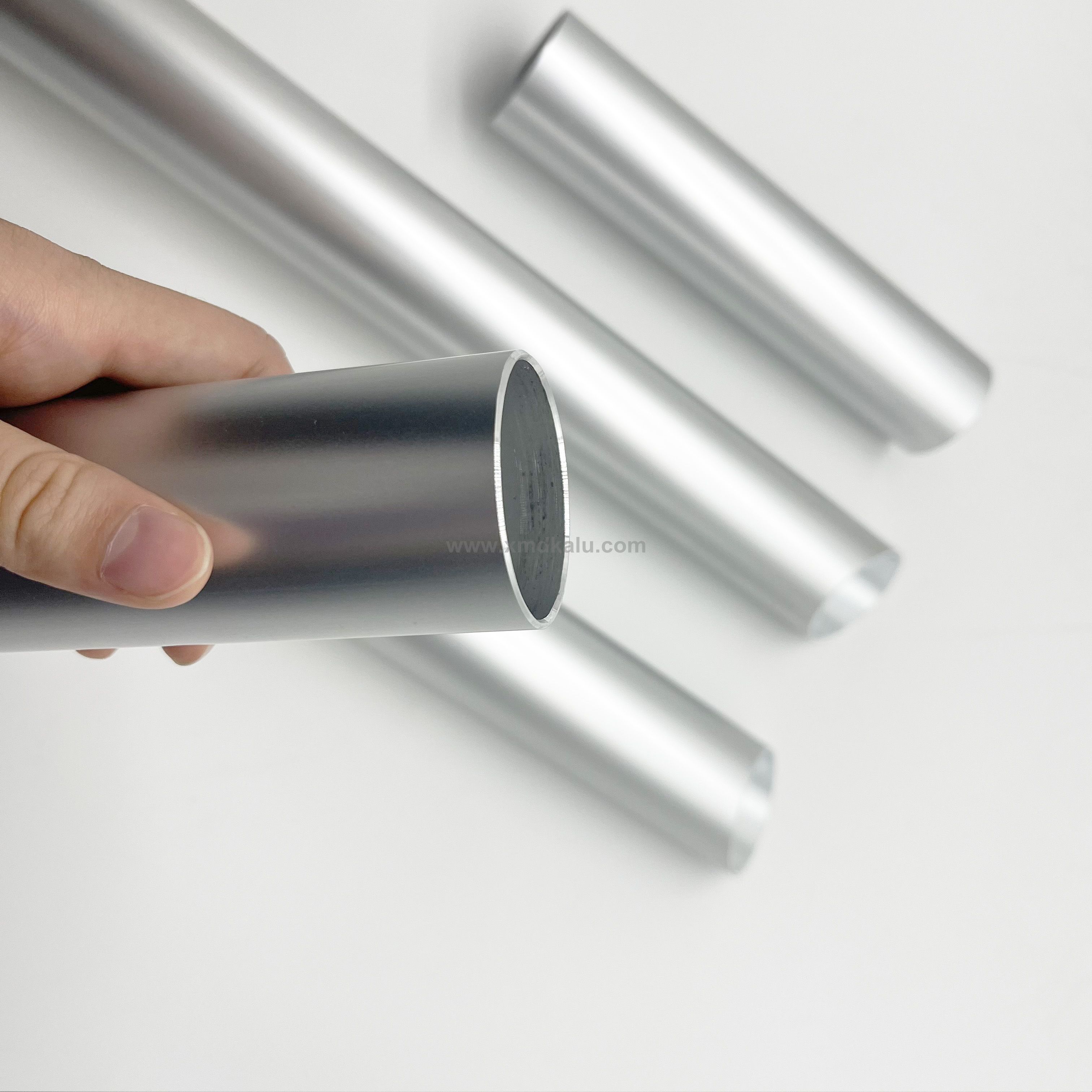 6061 6063 T6 Aluminum Pipe Round Tube 20mm 30mm 50mm Pole 45 Degree ...